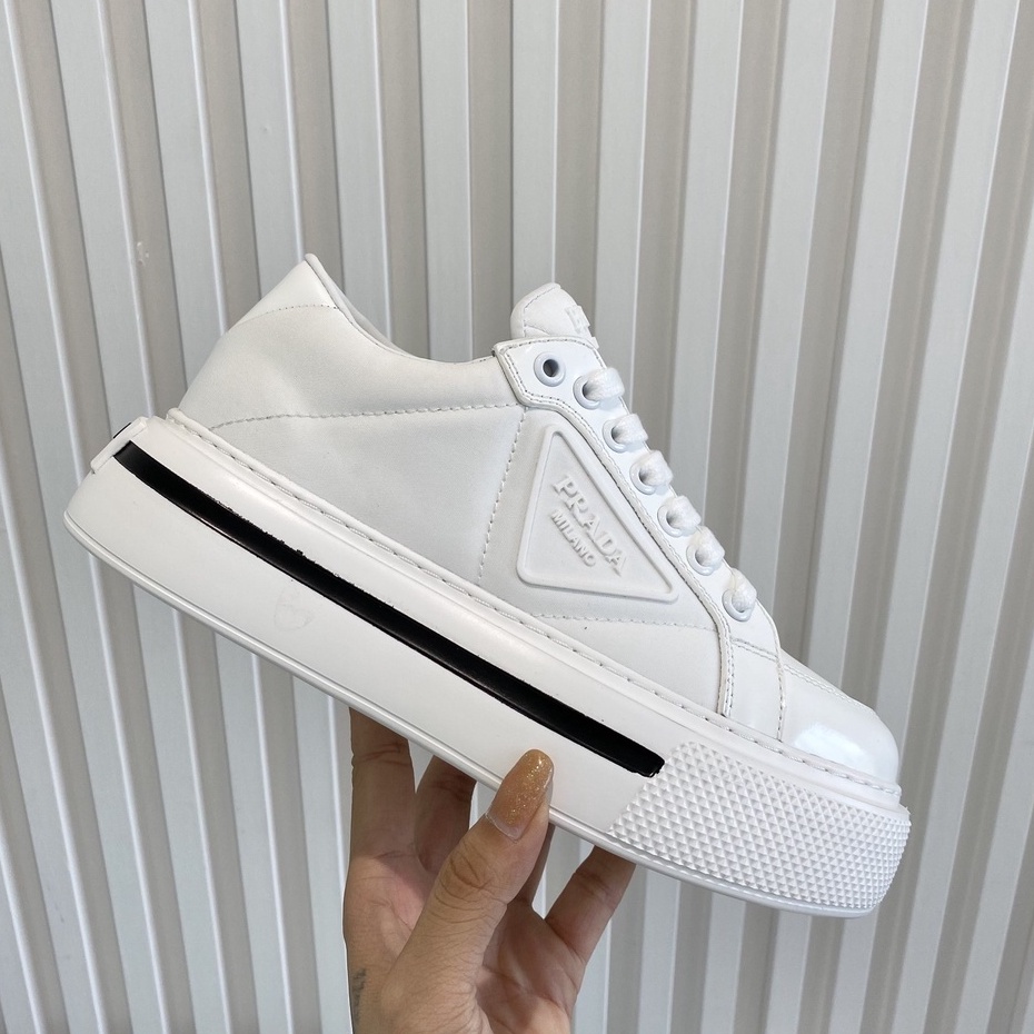 Zapatos Prada Blancos